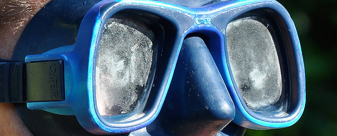 The Best Ways To Defog Your Scuba Mask - Dive Station Pattaya